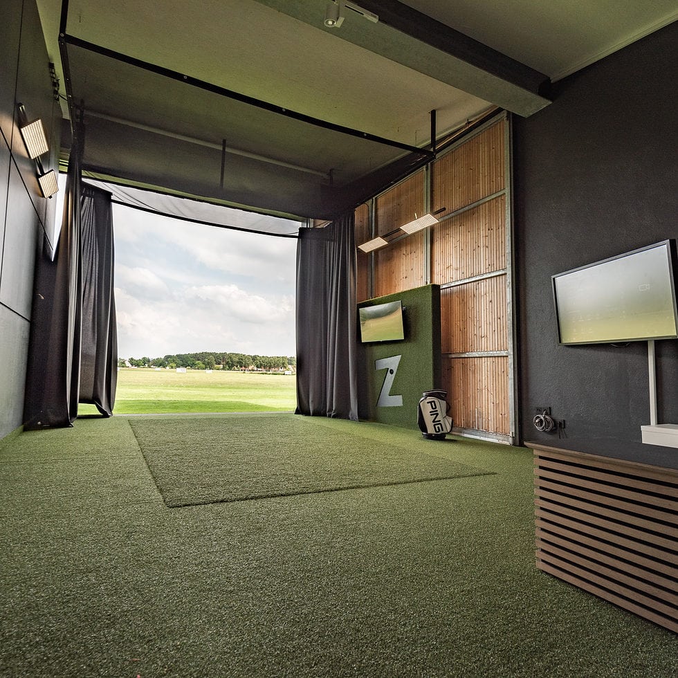Custom Solutions | Indoor Golf Partner